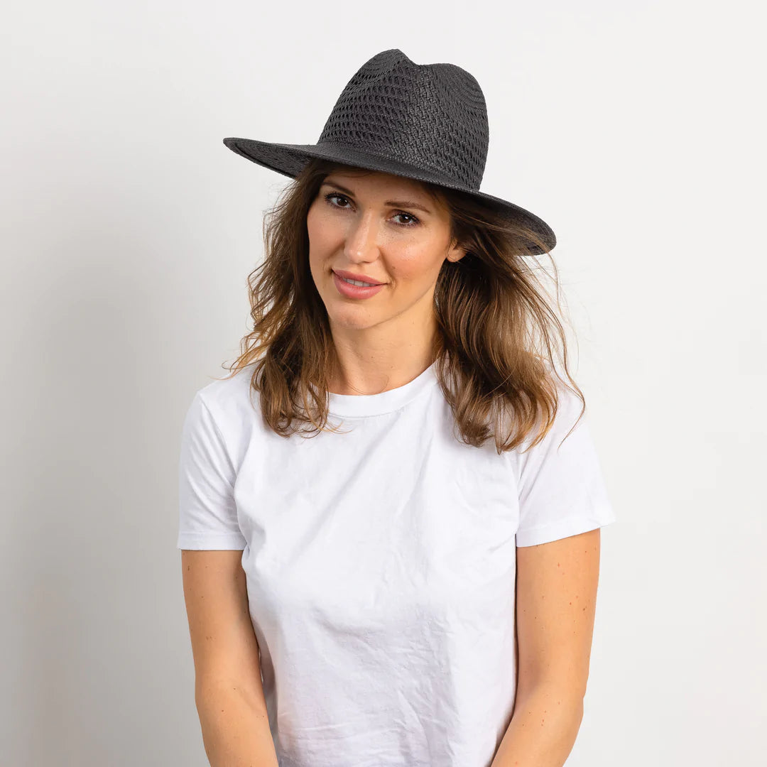Hat Attack Luxe Vented Packable Hat – Chel Bella